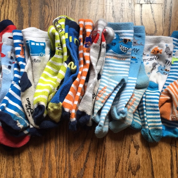 GAP | Accessories | Days Of The Week Socks | Poshmark